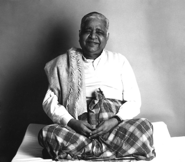 S. N. Goenka, Pioneer of Secular Meditation Movement, Dies at 90 ...