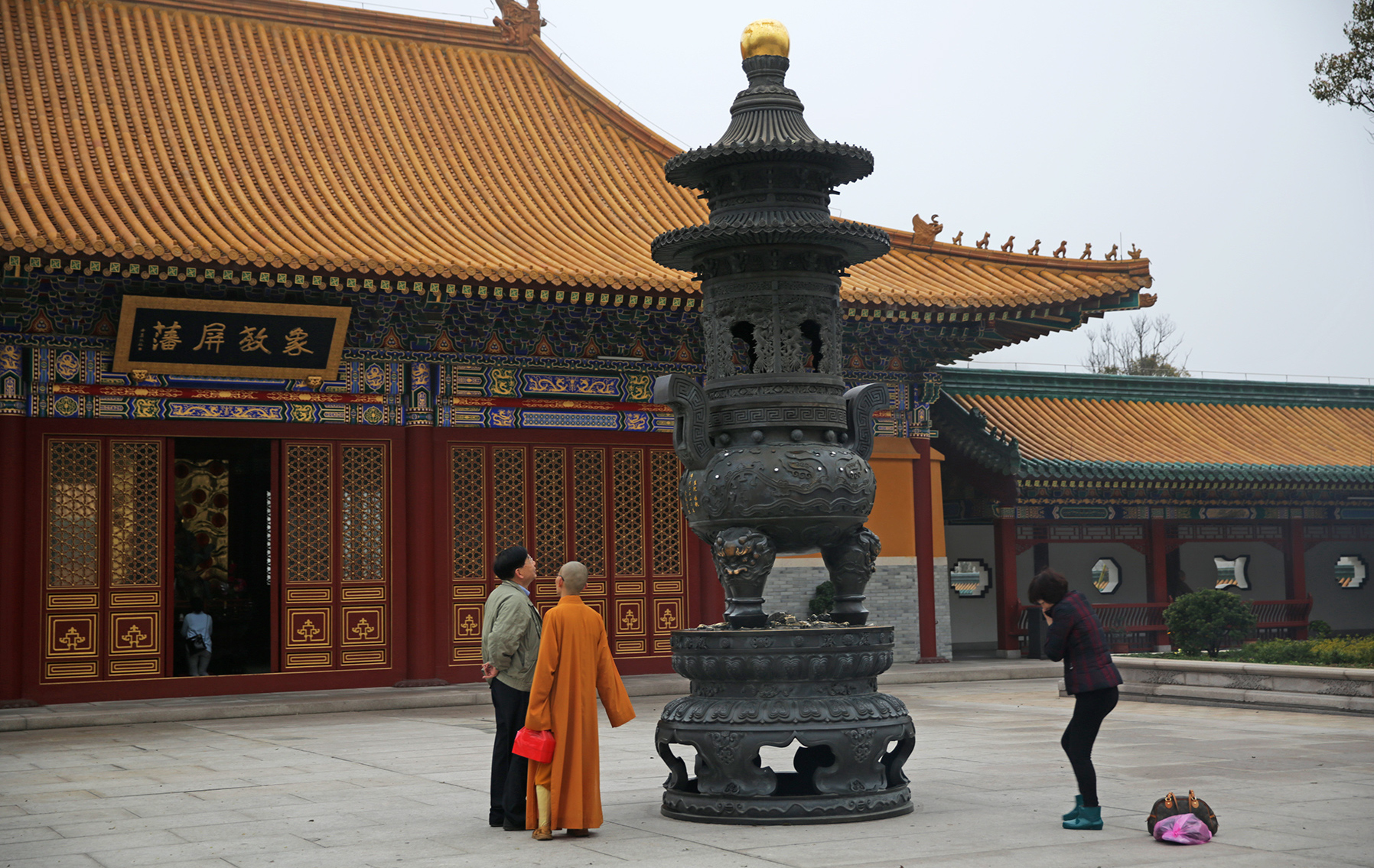 Mr. Hu and the Temple - Tricycle: The Buddhist Review