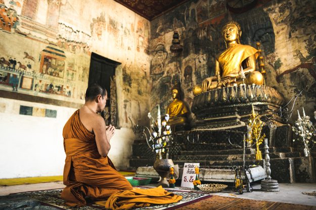 How Buddha Statues Are Consecrated - Tricycle