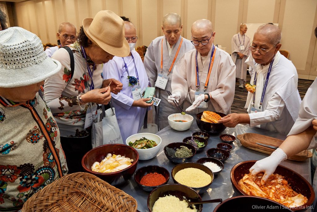 Inside the 18th International Sakyadhita Conference - Tricycle: The ... Inside the 18th International Sakyadhita Conference - Tricycle: The ...