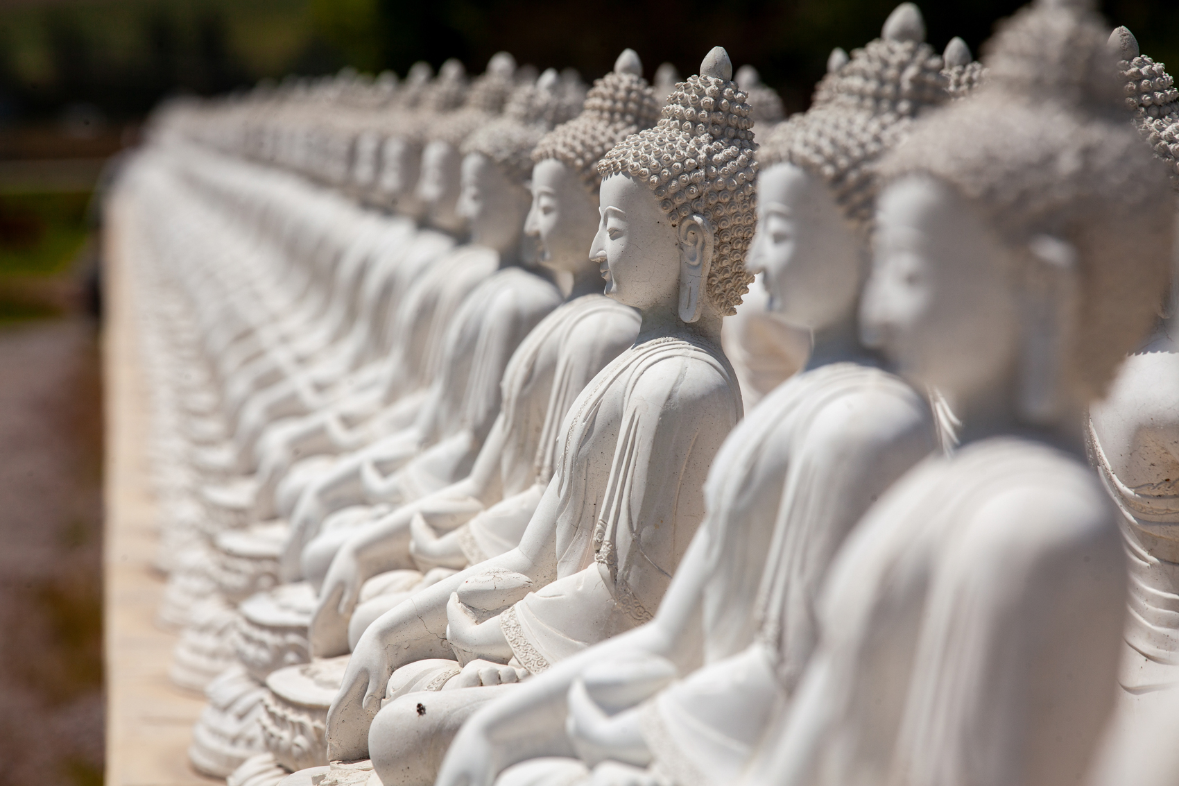 1,000 Buddhas on a Native American Reservation - Tricycle