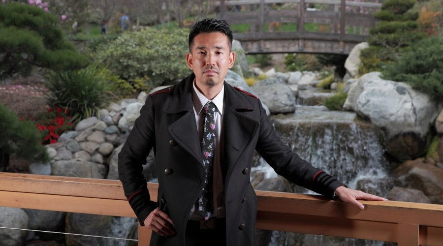 Carving the Divine - Tricycle: The Buddhist Review