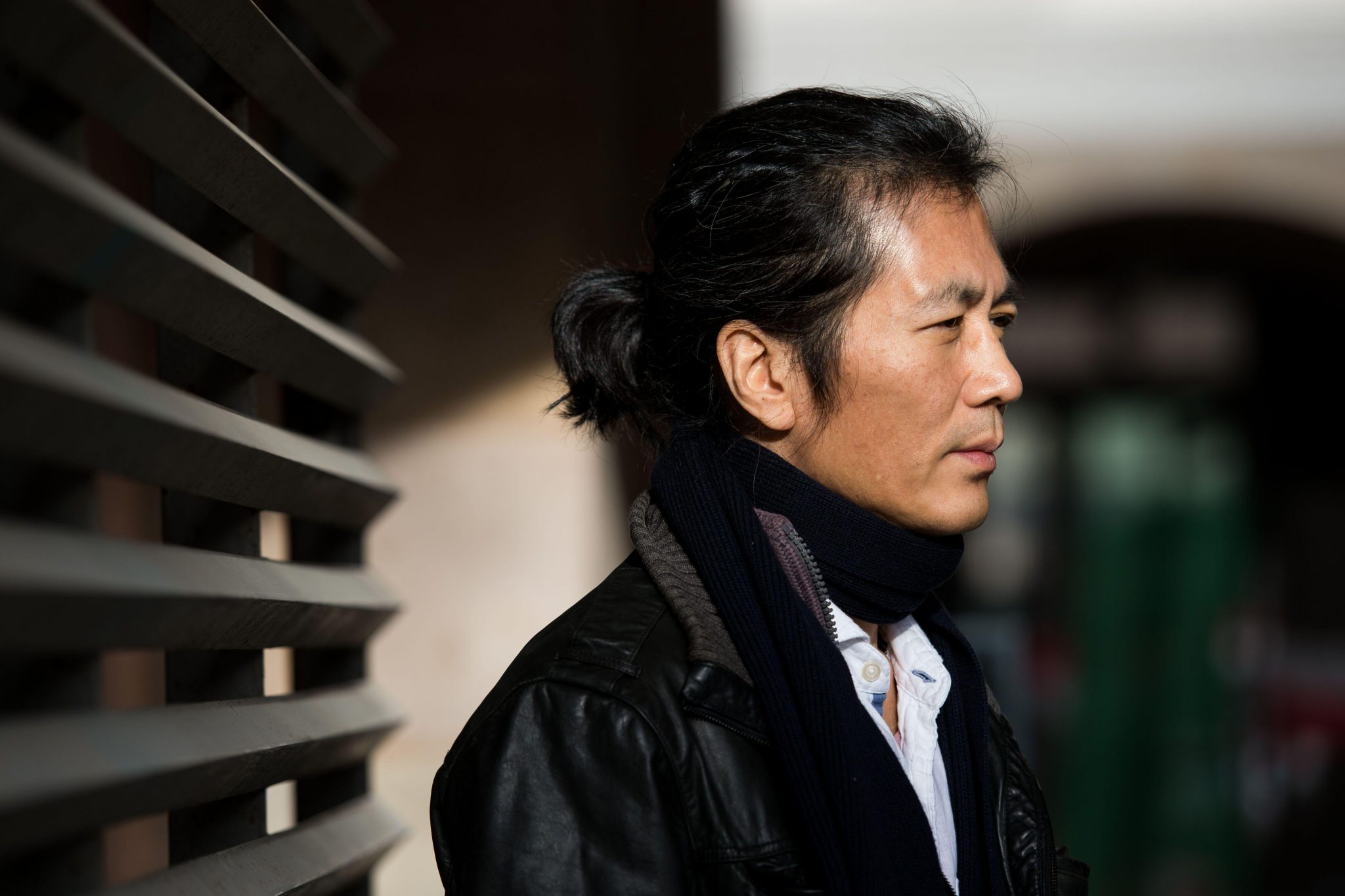 Hungry Ghosts of the Attention Economy - Tricycle: The Buddhist Review